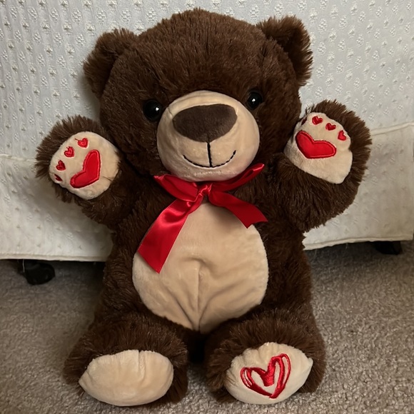 Kellytoy | Toys | Kellytoy Valentines Day Bear | Poshmark